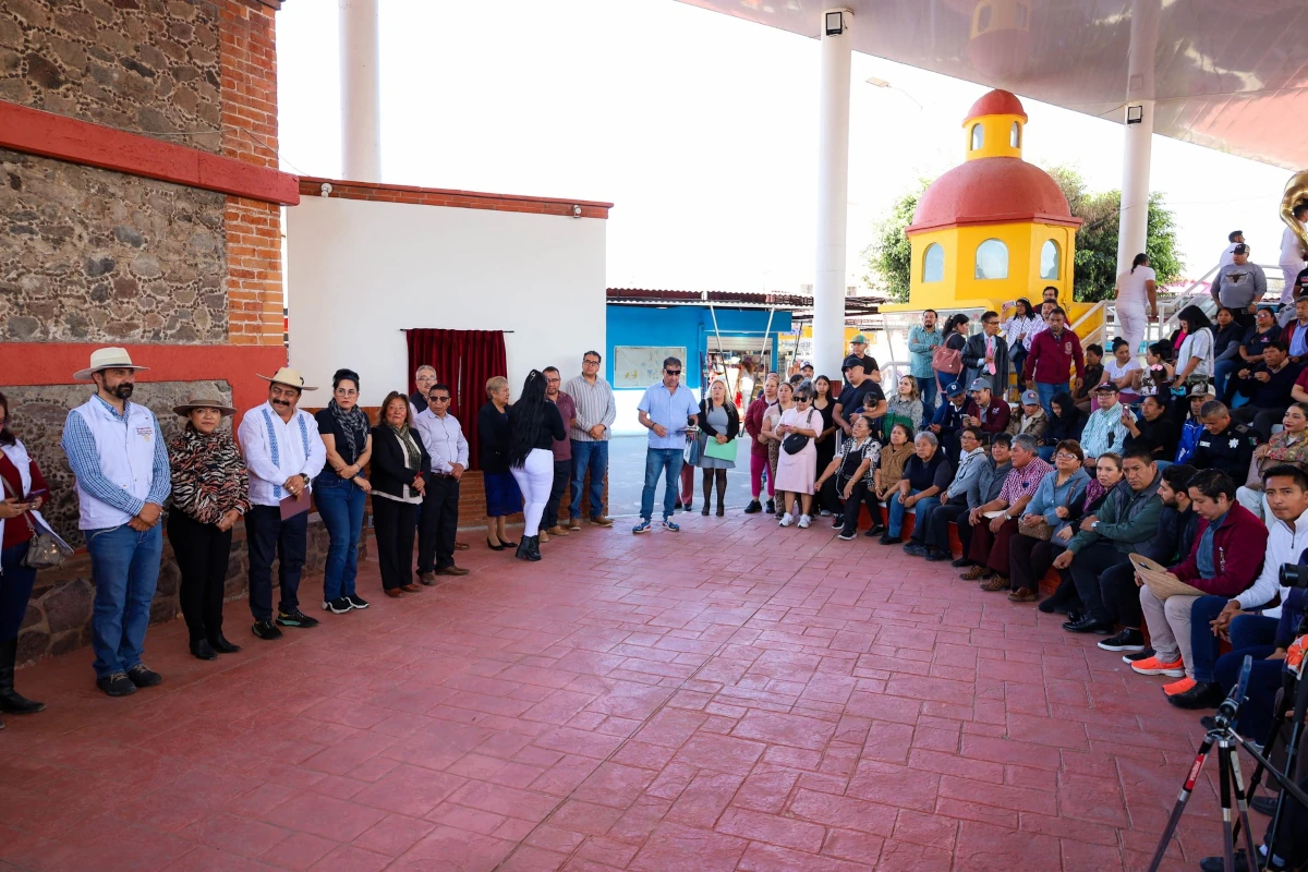 Entregan la rehabilitación de la Plaza de la Cultura - Portal ...